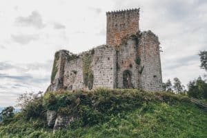 20 lugares alucinantes QUE VER en PONTEDEUME ️ - Imanes de viaje